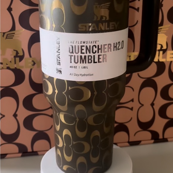 Stanley | Dining | Stanley Limited Edition Brown And Gold Dining Mug ...